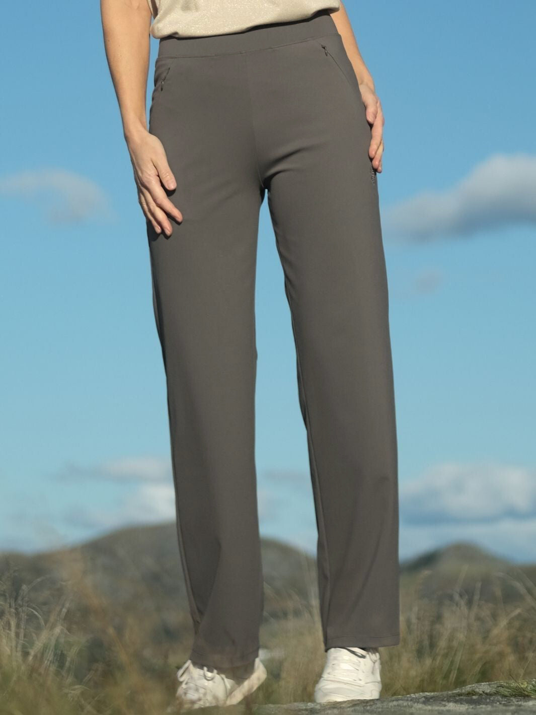Lule Classic Pant Warm Stone – Heart Of Lule